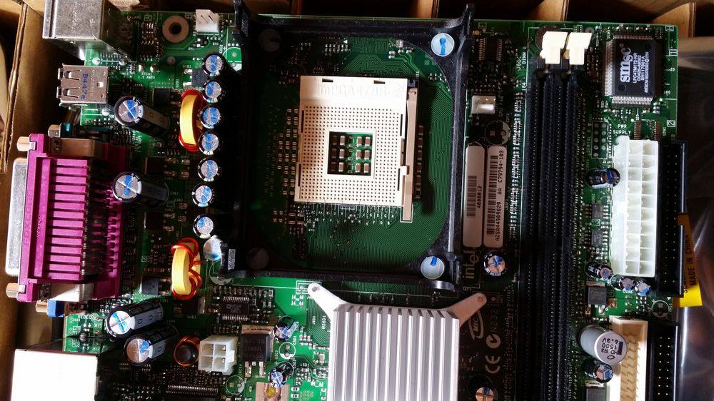 全新原装Intel/英特尔主板 电脑主板 D845EPI/D845GVSR D845GLVA - 专业电子网购-9018电子城